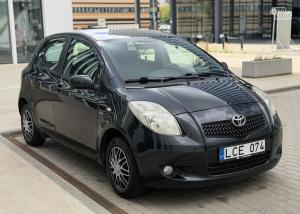 Melns Toyota Yaris 2008 Viļņa, ar dzinēja tilpumu 1.40 L un nobraukumu 208 tūkst. km par 1750 €, foto 7 vietnē AUTOMOTO.COM.LV