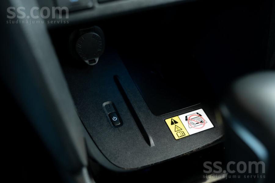 Черный Тойота Ярис 2022 в Рига, объемом двигателя 1.50 л и пробегом 40 тыс. км за 24900 €, фото 25 на AUTOMOTO.COM.LV