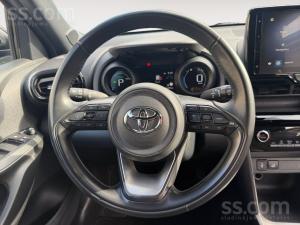 Melns Toyota Yaris 2022 Rīga, ar dzinēja tilpumu 1.50 L un nobraukumu 105 tūkst. km par 21700 €, foto 10 vietnē AUTOMOTO.COM.LV