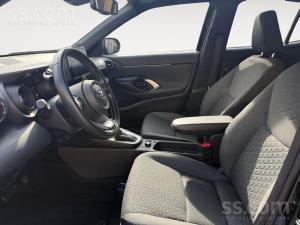 Melns Toyota Yaris 2022 Rīga, ar dzinēja tilpumu 1.50 L un nobraukumu 105 tūkst. km par 21700 €, foto 12 vietnē AUTOMOTO.COM.LV