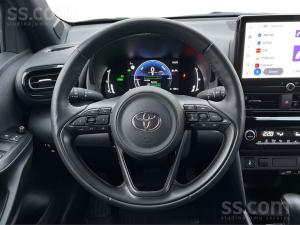 Melns Toyota Yaris 2025 Rīga, ar dzinēja tilpumu 1.50 L un nobraukumu 19 tūkst. km par 23990 €, foto 13 vietnē AUTOMOTO.COM.LV