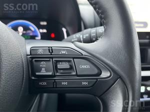 Melns Toyota Yaris 2025 Rīga, ar dzinēja tilpumu 1.50 L un nobraukumu 19 tūkst. km par 23990 €, foto 20 vietnē AUTOMOTO.COM.LV