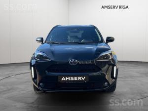 Melns Toyota Yaris 2025 Rīga, ar dzinēja tilpumu 1.50 L un nobraukumu 30 tūkst. km par 23500 €, foto 6 vietnē AUTOMOTO.COM.LV
