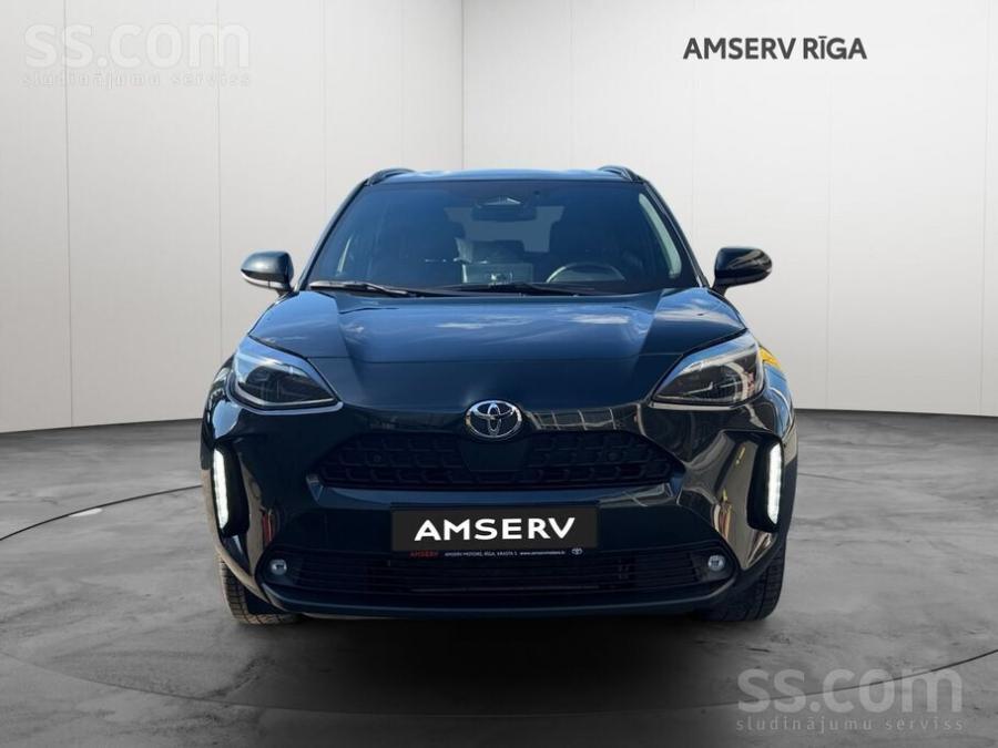 Melns Toyota Yaris 2025 Rīga, ar dzinēja tilpumu 1.50 L un nobraukumu 30 tūkst. km par 23500 €, foto 6 vietnē AUTOMOTO.COM.LV