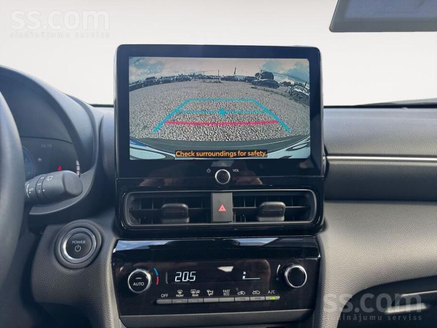 Melns Toyota Yaris 2025 Rīga, ar dzinēja tilpumu 1.50 L un nobraukumu 30 tūkst. km par 23500 €, foto 15 vietnē AUTOMOTO.COM.LV