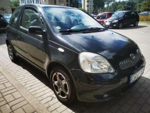 Melns Toyota Yaris 2005 Viļņa, ar dzinēja tilpumu 1.30 L un nobraukumu 124 tūkst. km par 2550 €, foto 10 vietnē AUTOMOTO.COM.LV