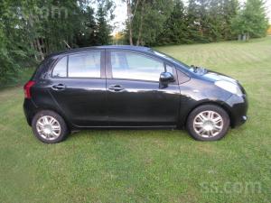 Melns Toyota Yaris 2006 Ogre, ar dzinēja tilpumu 1.40 L un nobraukumu 177 tūkst. km par 1550 €, foto 5 vietnē AUTOMOTO.COM.LV