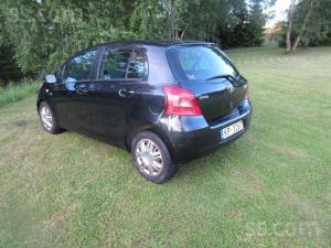 Melns Toyota Yaris 2006 Ogre, ar dzinēja tilpumu 1.40 L un nobraukumu 177 tūkst. km par 1550 €, foto 6 vietnē AUTOMOTO.COM.LV