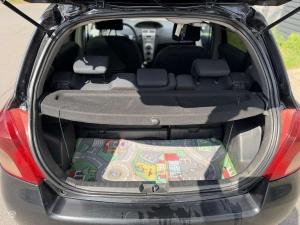 Melns Toyota Yaris 2007 Kauņa, ar dzinēja tilpumu 1.36 L un nobraukumu 265 tūkst. km par 1250 €, foto 9 vietnē AUTOMOTO.COM.LV