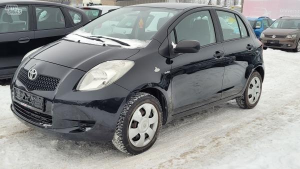 Melns Toyota Yaris 2008 Kretinga, ar dzinēja tilpumu 1.40 L un nobraukumu 249 tūkst. km par 2999 €, foto 1 vietnē AUTOMOTO.COM.LV