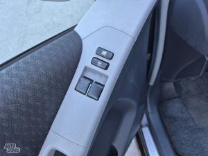 Melns Toyota Yaris 2008 Viļņa, ar dzinēja tilpumu 1.80 L un nobraukumu 228 tūkst. km par 3650 €, foto 14 vietnē AUTOMOTO.COM.LV