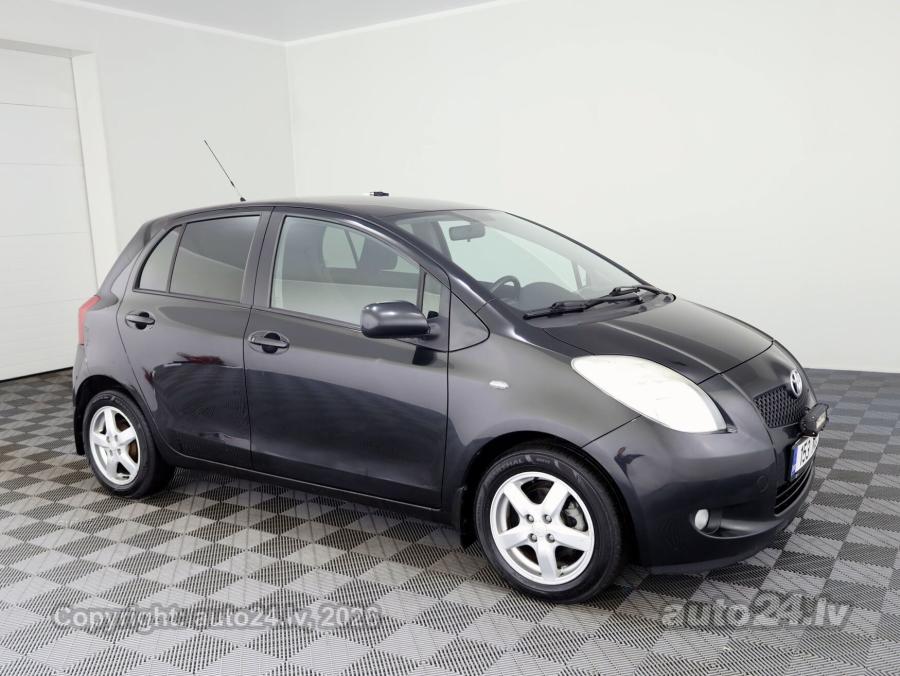 Black Toyota Yaris 2008 in Tallinn, with an engine capacity of 1.30 L and mileage of 239 thousand km for 2499 €, photo 1 on AUTOMOTO.COM.LV