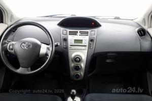 Black Toyota Yaris 2008 in Tallinn, with an engine capacity of 1.30 L and mileage of 239 thousand km for 2499 €, photo 6 on AUTOMOTO.COM.LV