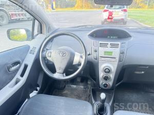 Melns Toyota Yaris 2008 Rīga, ar dzinēja tilpumu 1.40 L un nobraukumu 334 tūkst. km par 1500 €, foto 6 vietnē AUTOMOTO.COM.LV