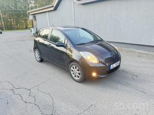 Melns Toyota Yaris 2008 Rīga, ar dzinēja tilpumu 1.40 L un nobraukumu 334 tūkst. km par 1500 €, foto 10 vietnē AUTOMOTO.COM.LV