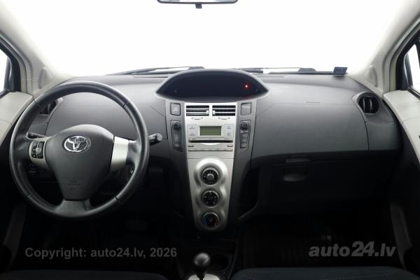Black Toyota Yaris 2008 in Tallinn, with an engine capacity of 1.30 L and mileage of 152 thousand km for 1999 €, photo 6 on AUTOMOTO.COM.LV
