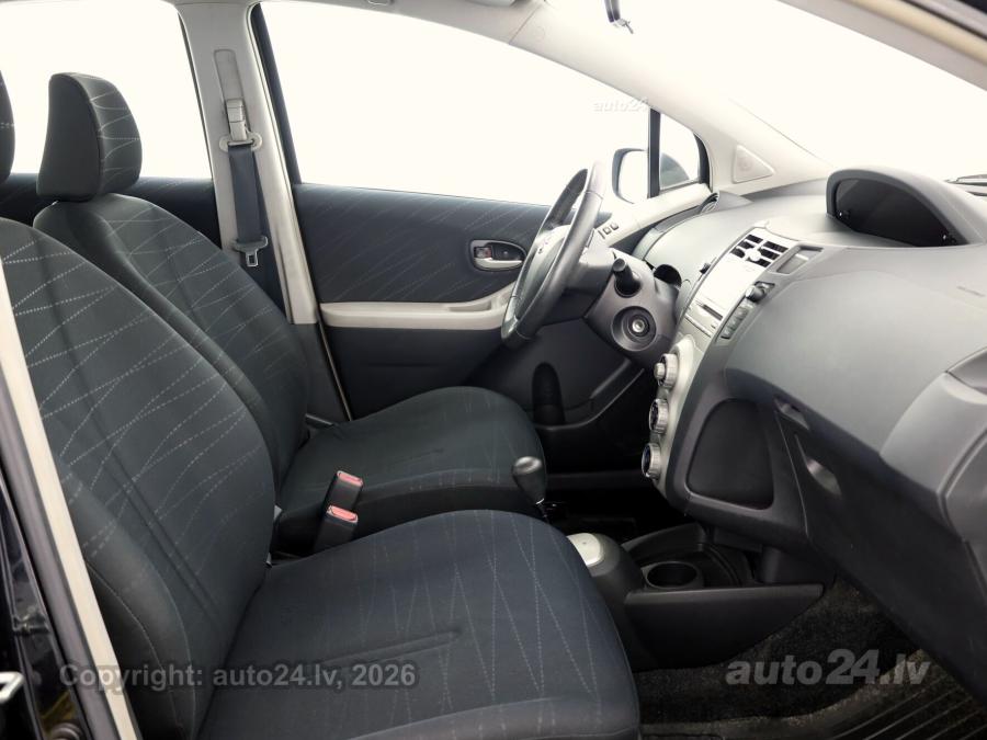 Black Toyota Yaris 2008 in Tallinn, with an engine capacity of 1.30 L and mileage of 152 thousand km for 1999 €, photo 7 on AUTOMOTO.COM.LV