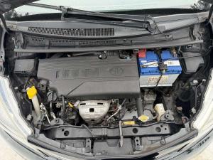 Black Toyota Yaris 2012 in Utena, with an engine capacity of 1.33 L and mileage of 189 thousand km for 4150 €, photo 14 on AUTOMOTO.COM.LV