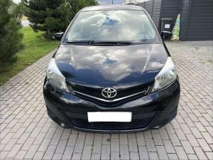 Black Toyota Yaris 2012 in Klaipeda, with an engine capacity of 1.33 L and mileage of 180 thousand km for 3650 €, photo 4 on AUTOMOTO.COM.LV