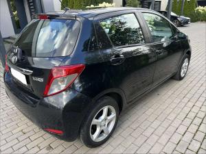 Black Toyota Yaris 2012 in Klaipeda, with an engine capacity of 1.33 L and mileage of 180 thousand km for 3650 €, photo 6 on AUTOMOTO.COM.LV