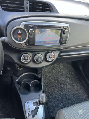 Black Toyota Yaris 2012 in Klaipeda, with an engine capacity of 1.33 L and mileage of 180 thousand km for 3650 €, photo 15 on AUTOMOTO.COM.LV