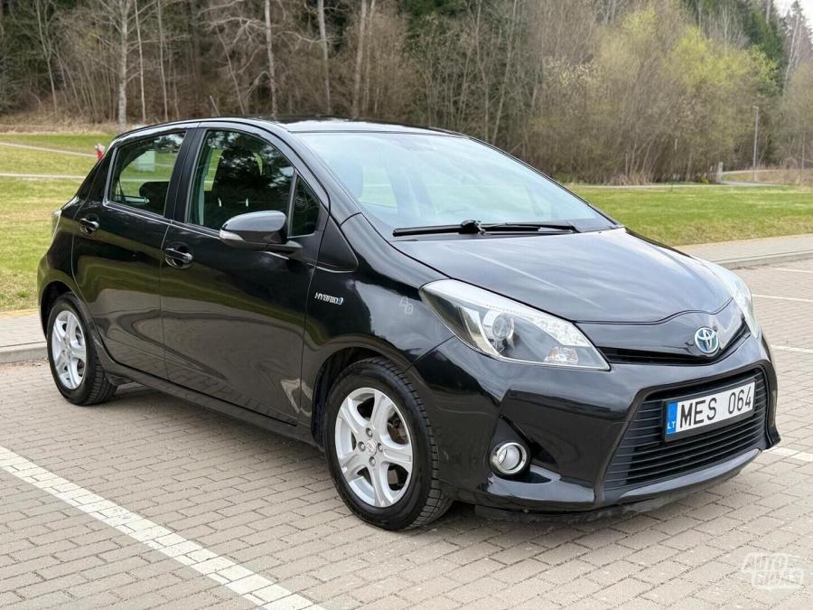 Melns Toyota Yaris 2013 Ukmergė, ar dzinēja tilpumu 1.50 L un nobraukumu 172 tūkst. km par 7300 €, foto 9 vietnē AUTOMOTO.COM.LV