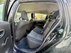 Black Toyota Yaris 2013 in Riga, with an engine capacity of 1.40 L and mileage of 0 thousand km for 2790 €, photo 16 on AUTOMOTO.COM.LV