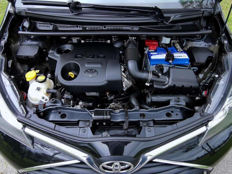 Melns Toyota Yaris 2015 Ukmergė, ar dzinēja tilpumu 1.36 L un nobraukumu 231 tūkst. km par 6900 €, foto 42 vietnē AUTOMOTO.COM.LV