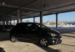 Melns Toyota Yaris 2016 Viļņa, ar dzinēja tilpumu 1.50 L un nobraukumu 107 tūkst. km par 10500 €, foto 5 vietnē AUTOMOTO.COM.LV