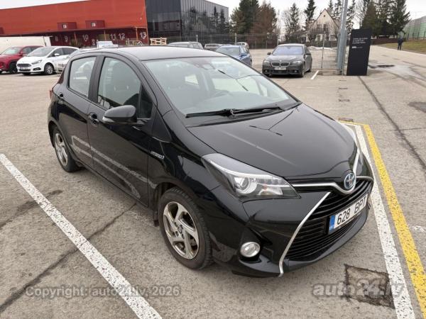 Melns Toyota Yaris 2016 Tallina, ar dzinēja tilpumu 1.50 L un nobraukumu 147 tūkst. km par 9500 €, foto 1 vietnē AUTOMOTO.COM.LV