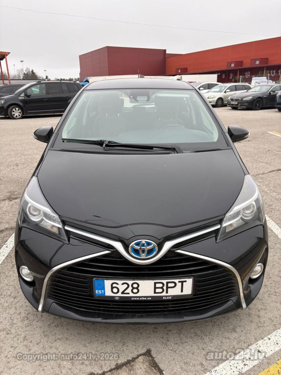 Black Toyota Yaris 2016 in Tallinn, with an engine capacity of 1.50 L and mileage of 147 thousand km for 9500 €, photo 5 on AUTOMOTO.COM.LV