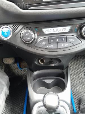 Melns Toyota Yaris 2016 Rīga, ar dzinēja tilpumu 1.50 L un nobraukumu 222 tūkst. km par 7000 €, foto 11 vietnē AUTOMOTO.COM.LV