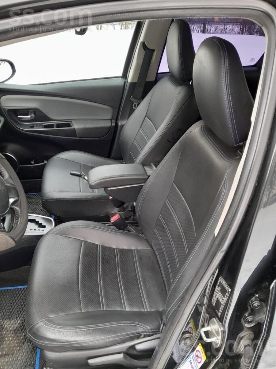 Melns Toyota Yaris 2016 Rīga, ar dzinēja tilpumu 1.50 L un nobraukumu 222 tūkst. km par 7000 €, foto 18 vietnē AUTOMOTO.COM.LV
