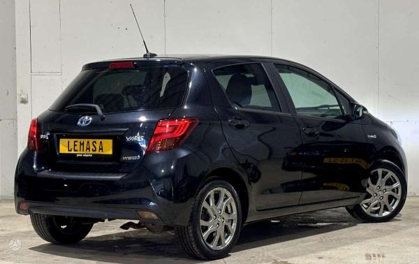 Melns Toyota Yaris 2016 Klaipėda, ar dzinēja tilpumu 1.50 L un nobraukumu 222 tūkst. km par 8900 €, foto 5 vietnē AUTOMOTO.COM.LV