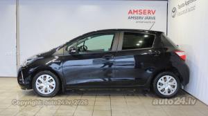 Melns Toyota Yaris 2017 Tallina, ar dzinēja tilpumu 1.50 L un nobraukumu 112 tūkst. km par 10990 €, foto 3 vietnē AUTOMOTO.COM.LV