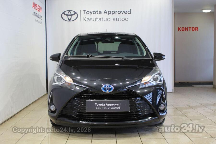 Melns Toyota Yaris 2017 Tallina, ar dzinēja tilpumu 1.50 L un nobraukumu 112 tūkst. km par 10990 €, foto 5 vietnē AUTOMOTO.COM.LV