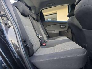 Black Toyota Yaris 2017 in Utena, with an engine capacity of 1.50 L and mileage of 183 thousand km for 7700 €, photo 11 on AUTOMOTO.COM.LV