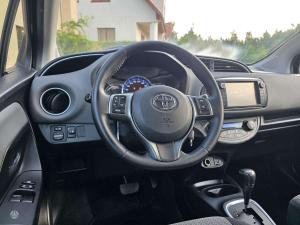 Black Toyota Yaris 2017 in Utena, with an engine capacity of 1.50 L and mileage of 183 thousand km for 7700 €, photo 15 on AUTOMOTO.COM.LV