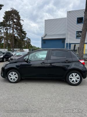 Black Toyota Yaris 2018 in Tallinn, with an engine capacity of 1.50 L and mileage of 0 thousand km for 7999 €, photo 8 on AUTOMOTO.COM.LV