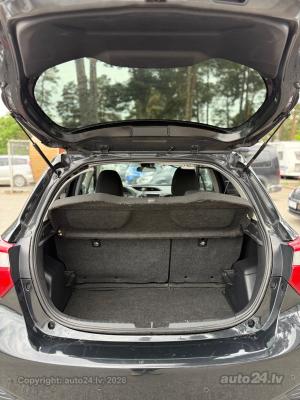 Black Toyota Yaris 2018 in Tallinn, with an engine capacity of 1.50 L and mileage of 0 thousand km for 7999 €, photo 13 on AUTOMOTO.COM.LV