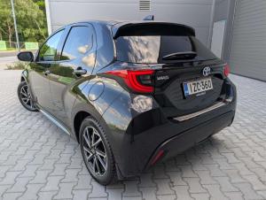 Melns Toyota Yaris 2020 Kauņa, ar dzinēja tilpumu 1.49 L un nobraukumu 21 tūkst. km par 16400 €, foto 13 vietnē AUTOMOTO.COM.LV