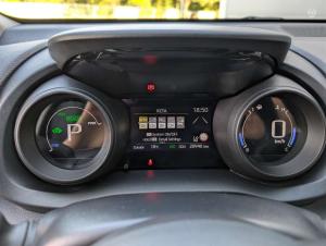 Melns Toyota Yaris 2020 Kauņa, ar dzinēja tilpumu 1.49 L un nobraukumu 21 tūkst. km par 16400 €, foto 18 vietnē AUTOMOTO.COM.LV