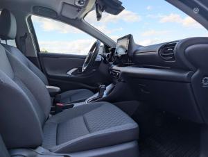 Melns Toyota Yaris 2020 Kauņa, ar dzinēja tilpumu 1.49 L un nobraukumu 21 tūkst. km par 16400 €, foto 22 vietnē AUTOMOTO.COM.LV