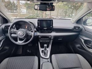 Melns Toyota Yaris 2022 Kauņa, ar dzinēja tilpumu 1.49 L un nobraukumu 40 tūkst. km par 13800 €, foto 8 vietnē AUTOMOTO.COM.LV