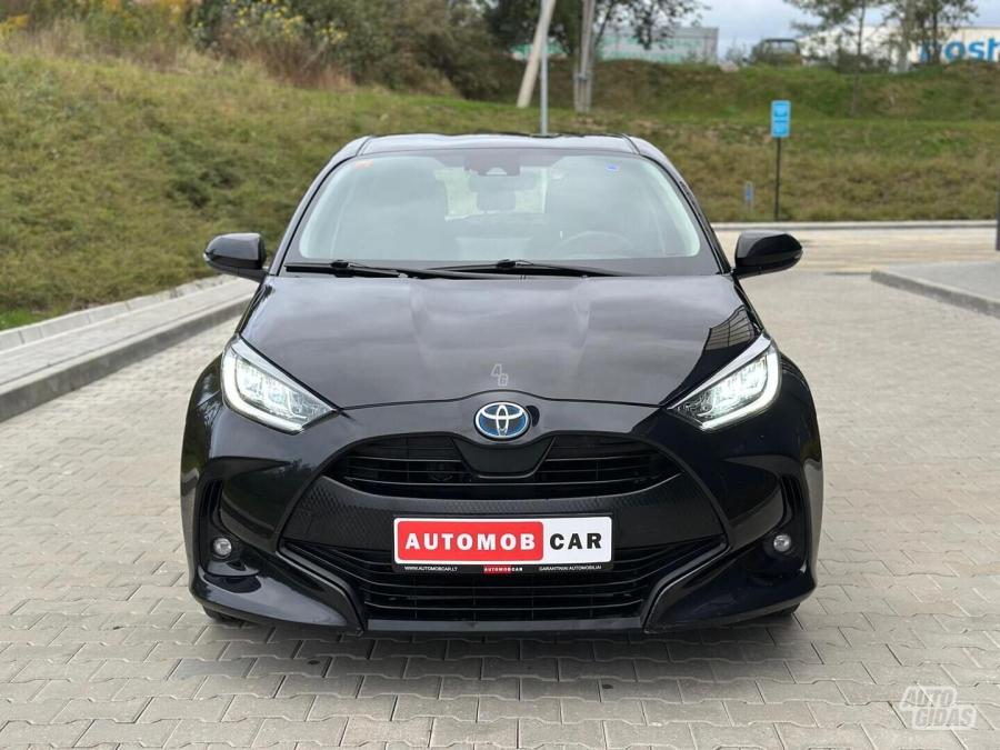 Melns Toyota Yaris 2022 Viļņa, ar dzinēja tilpumu 1.50 L un nobraukumu 101 tūkst. km par 15950 €, foto 10 vietnē AUTOMOTO.COM.LV