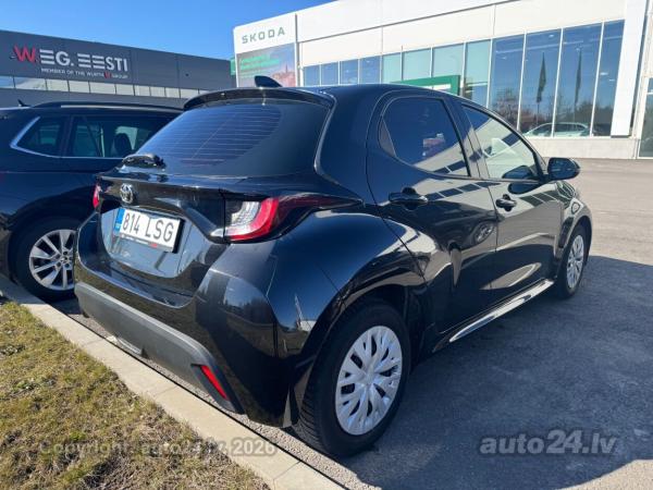 Melns Toyota Yaris 2022 Paide, ar dzinēja tilpumu 1.50 L un nobraukumu 68 tūkst. km par 15999 €, foto 4 vietnē AUTOMOTO.COM.LV