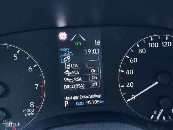Black Toyota Yaris 2022 in Avizieniai, with an engine capacity of 1.50 L and mileage of 95 thousand km for 13950 €, photo 9 on AUTOMOTO.COM.LV