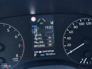 Black Toyota Yaris 2022 in Avizieniai, with an engine capacity of 1.50 L and mileage of 95 thousand km for 13950 €, photo 10 on AUTOMOTO.COM.LV