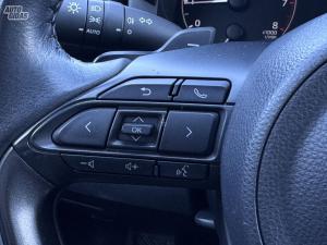 Black Toyota Yaris 2022 in Avizieniai, with an engine capacity of 1.50 L and mileage of 95 thousand km for 13950 €, photo 11 on AUTOMOTO.COM.LV