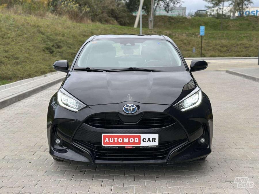 Melns Toyota Yaris 2022 Viļņa, ar dzinēja tilpumu 1.50 L un nobraukumu 101 tūkst. km par 14950 €, foto 4 vietnē AUTOMOTO.COM.LV